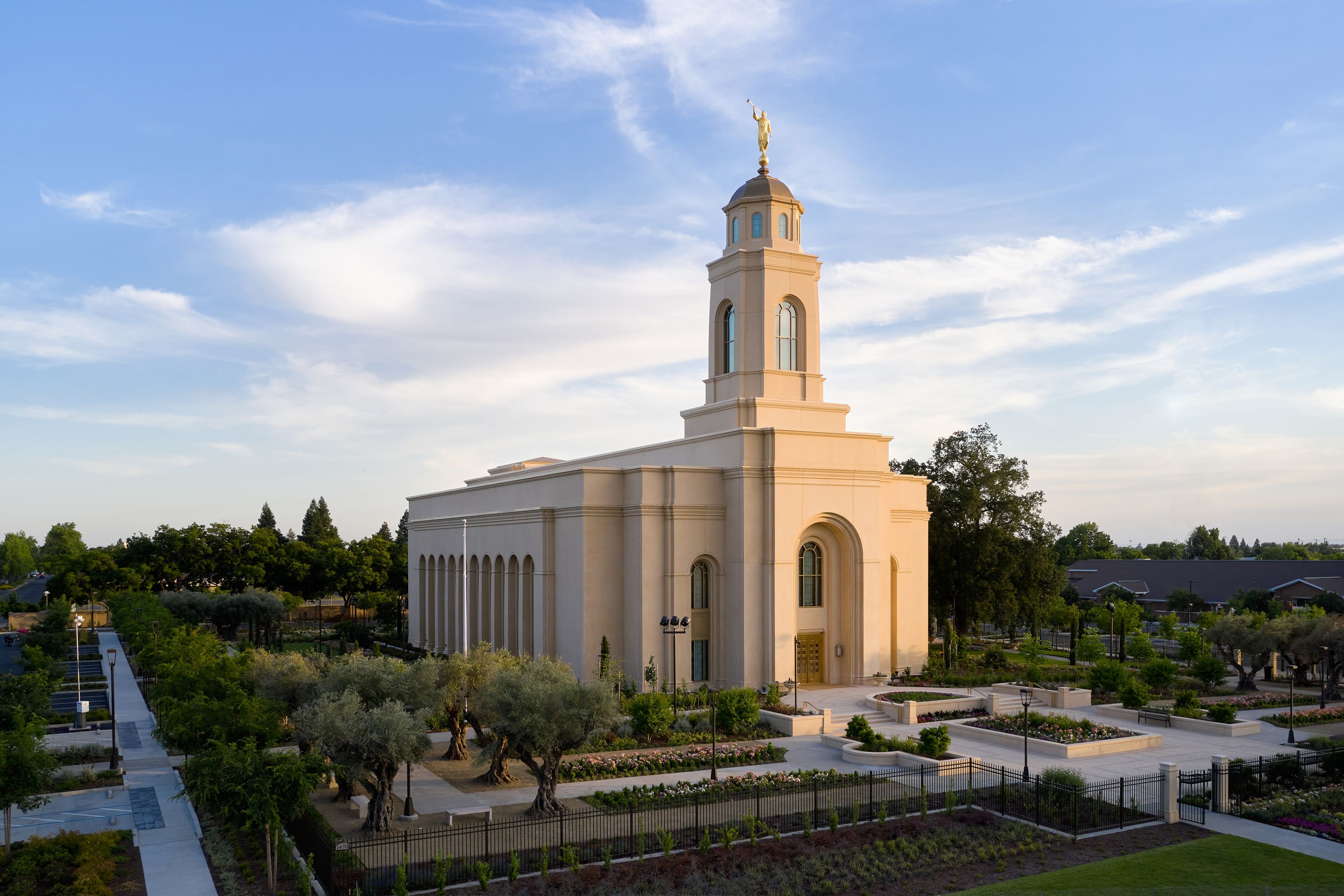 Promises Found in Dedicatory Prayers – Tiny 3D Temples