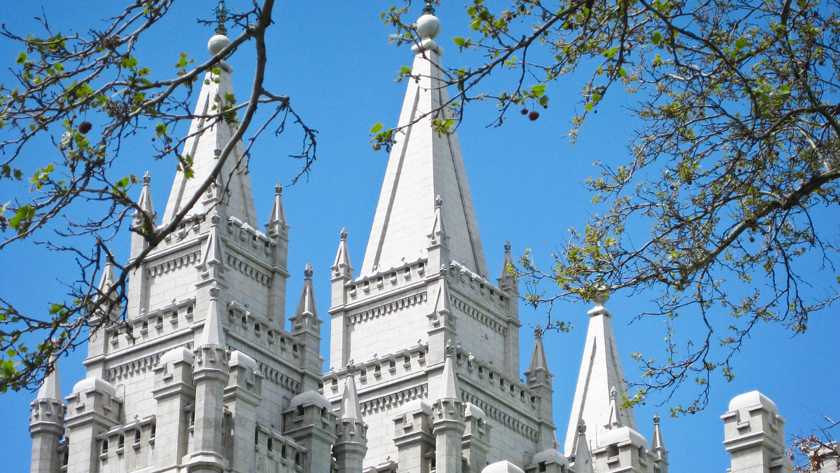 Keeping Christ at the Center: The Eternal Perspective of the Temple ...