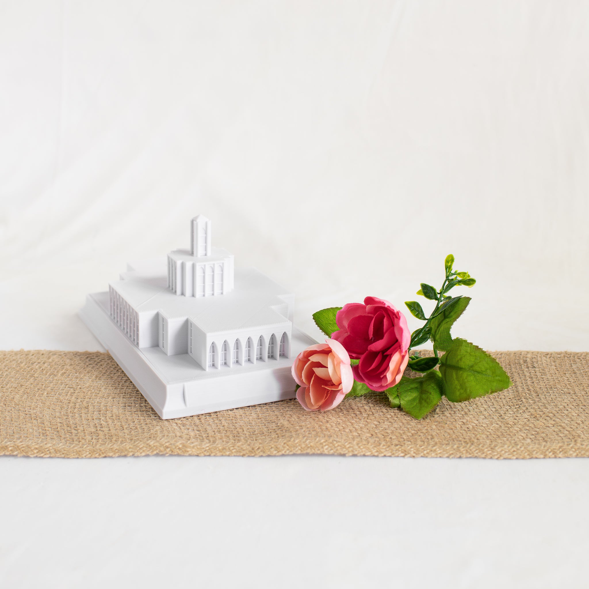 Brasília Brazil Temple Replica Statue – Tiny 3D Temples